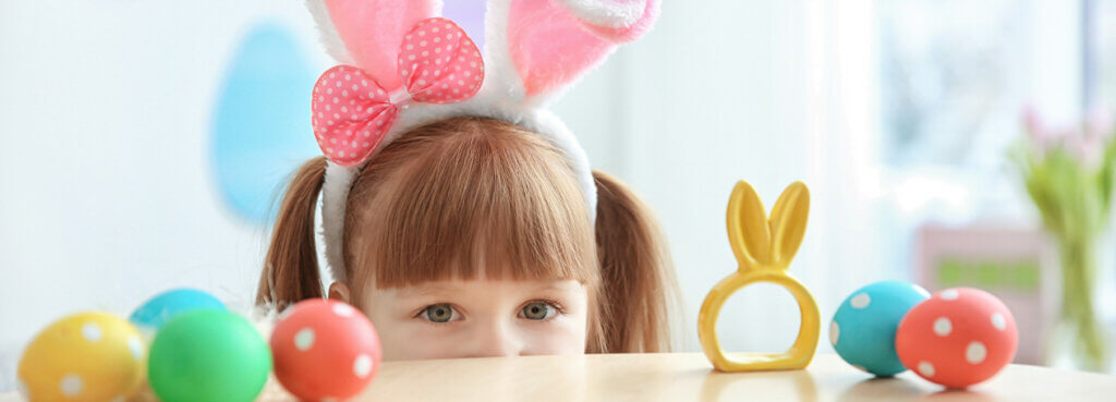 Bucht eure Osterfeier mit Kindern im Kindercafé Spielzimmer